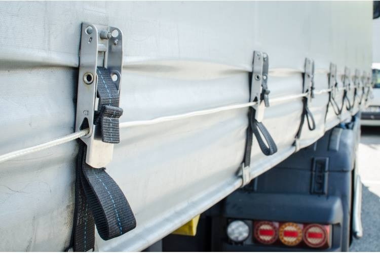 Câble TIR Ø 6 mm avec embout serti aux 2 extrémités - Longueur 33,50 m ...