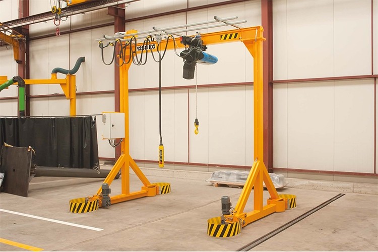 Portique acier motorisé PADM - Capacité 1,6 t à 6,3 t - Portiques d ...