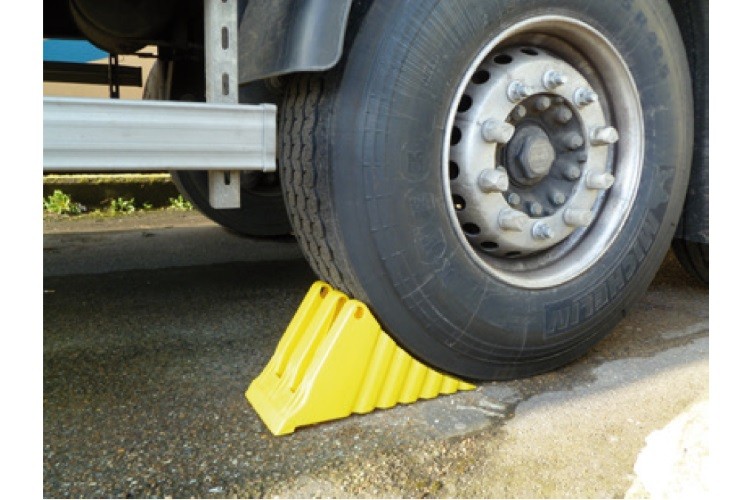 Cale de roue CP en plastique jaune - Cales de roues - Béquilles de ...